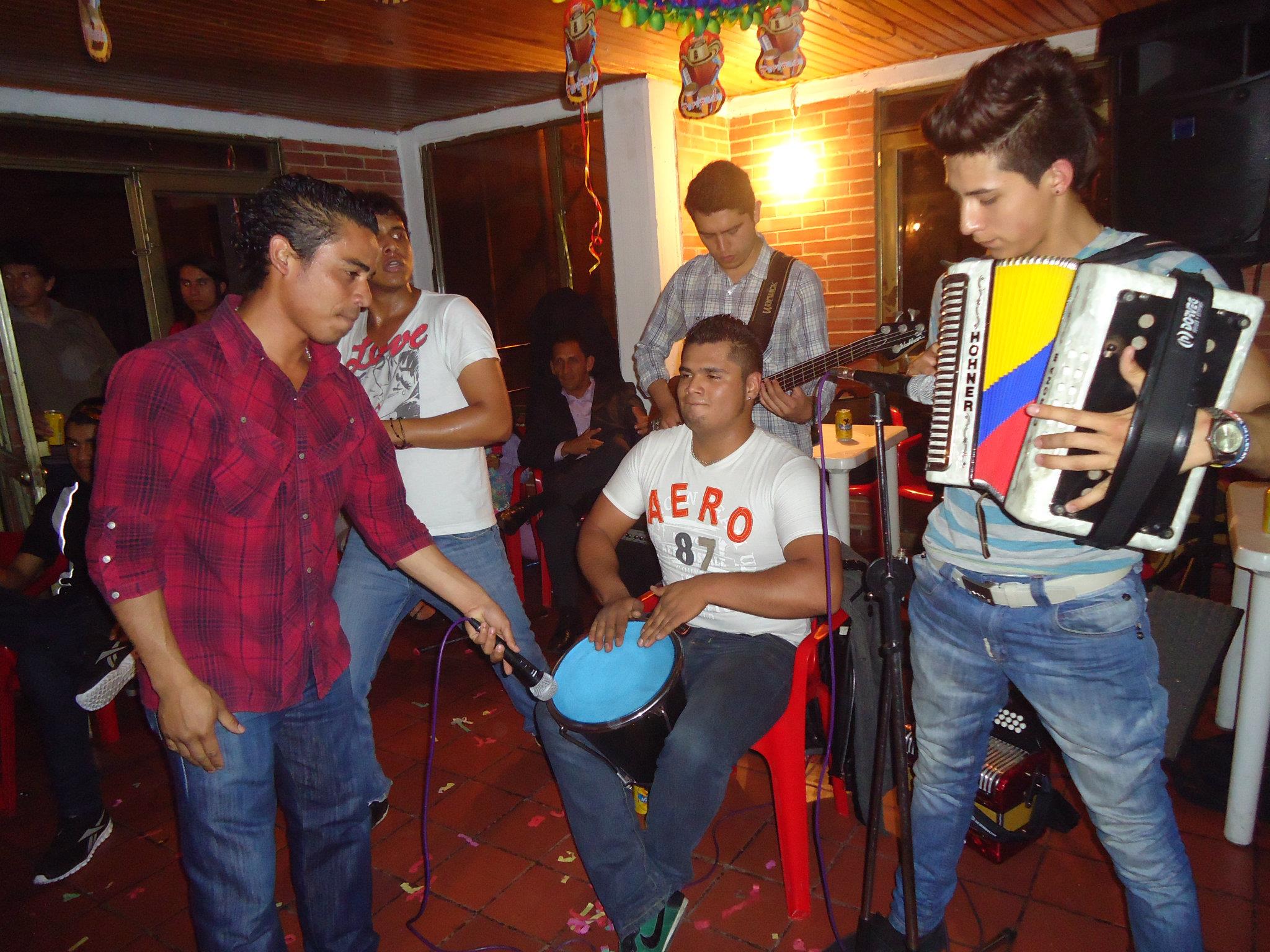 Parranda Vallenata en Bogotá ::.. Tel. 301 603 3426, Conjunto Vallenato en Bogotá, Grupo ...